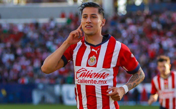 Carlos Cisneros, jugador de las Chivas, se perderá la gran final contra ...